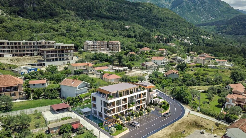 Montenegro – FLORA RESIDENCE | Bayazitoglu